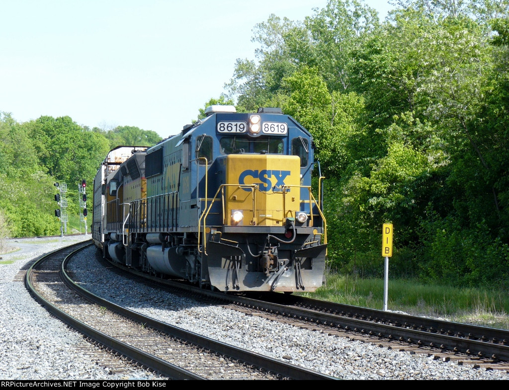 Westbound auto-rack train at 4:17 p.m.